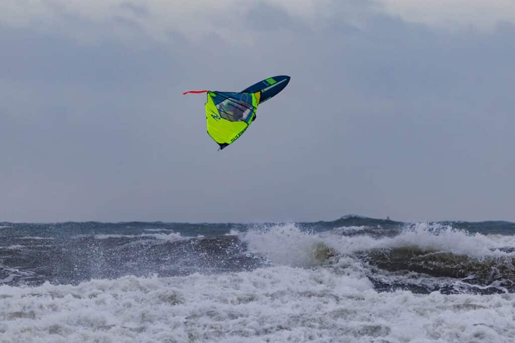 Simmer Riders Take the Podium at the Wave Classic in Sweden! - Simmer Style