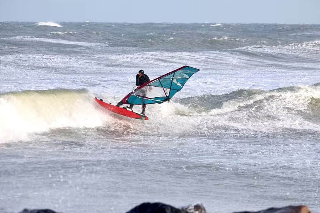 2025 Evoq Tested in Surf Magazin - Simmer Style